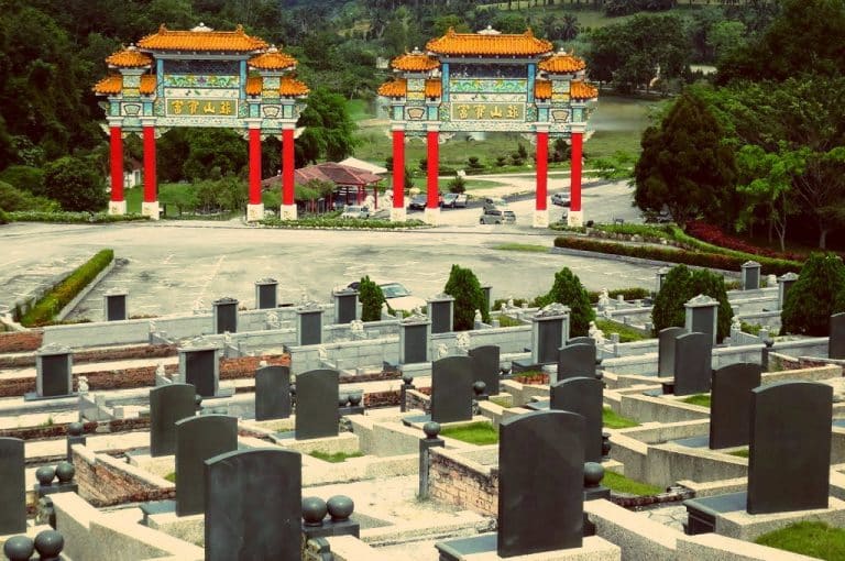 Qing Ming Festival: Tomb Sweeping Day in China