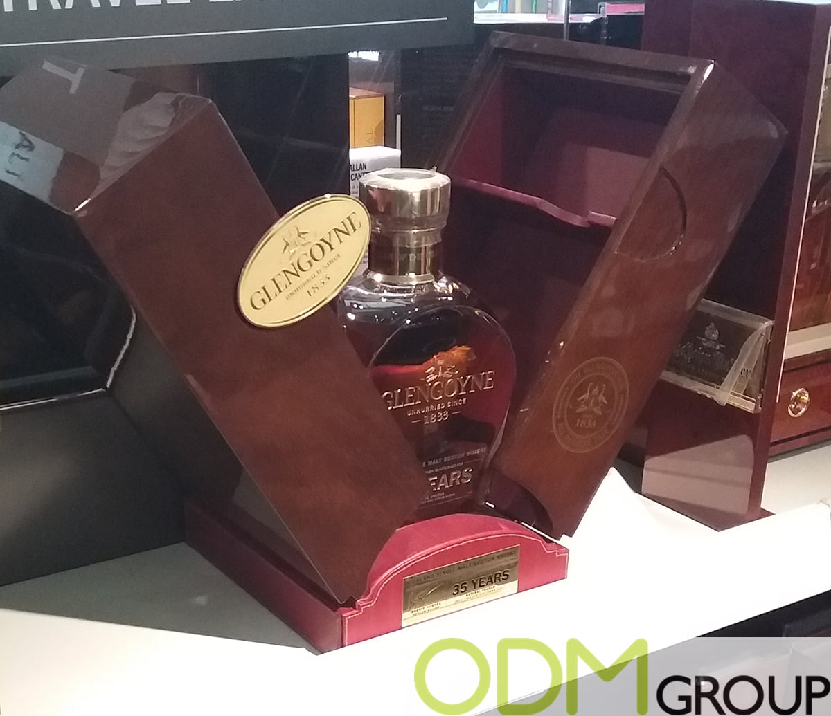 Custom Packaging for Premium Drinks Promotion