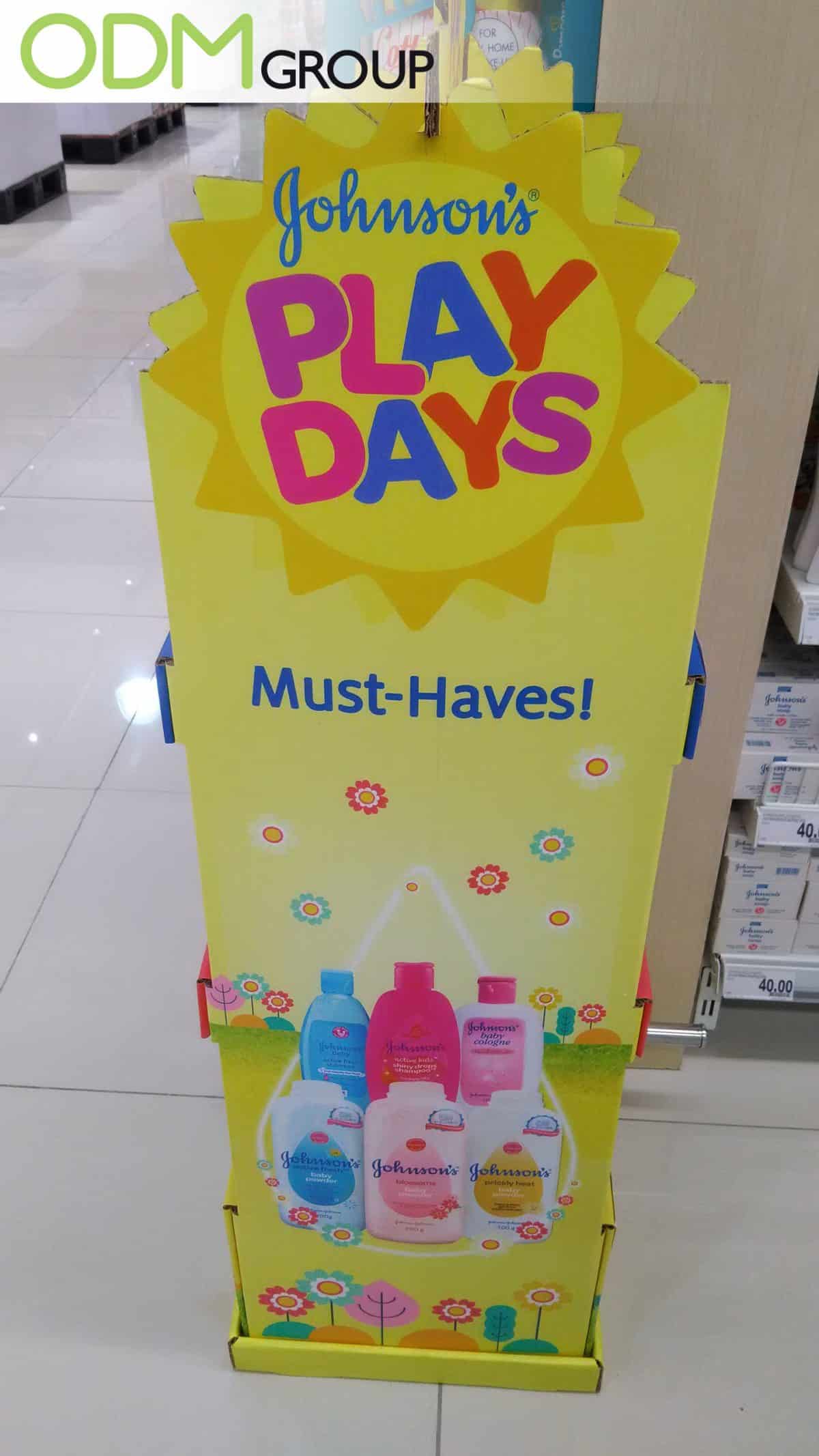 4 Hacks for Designing the Best Cardboard Store Display for Your Brand