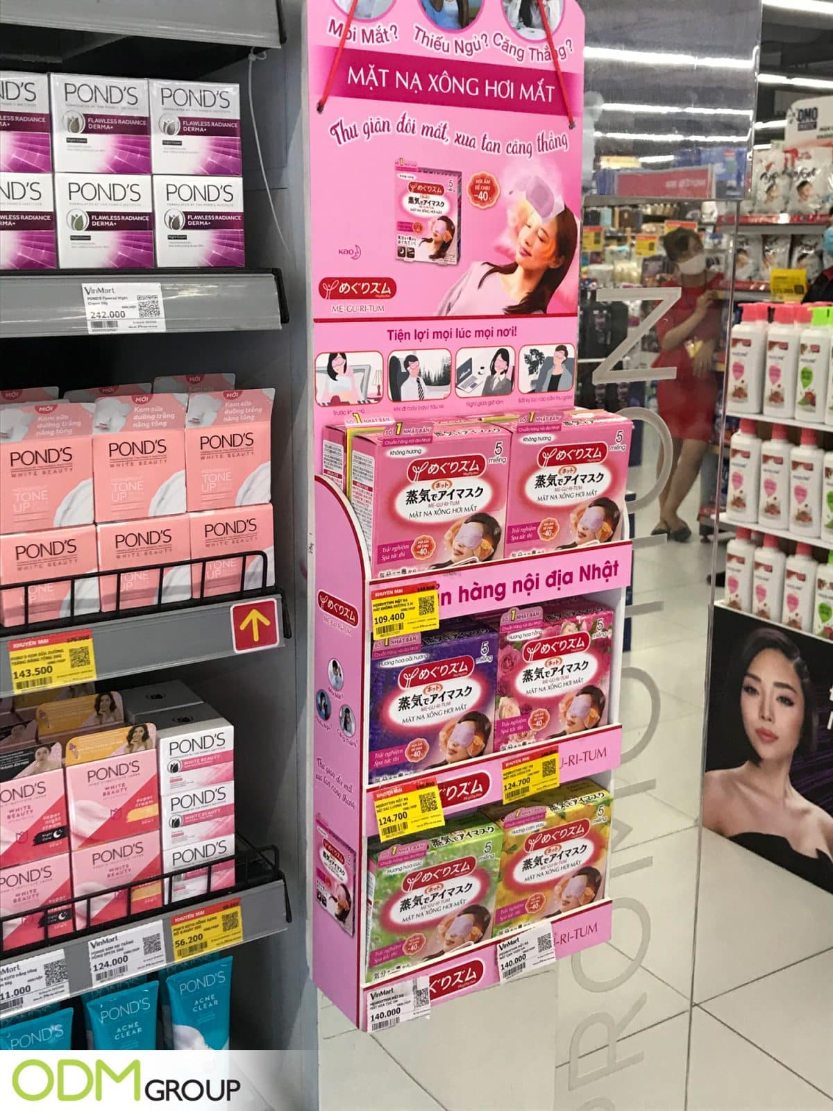 How a hangsell display drives impulse buys- 7 Brilliant Examples
