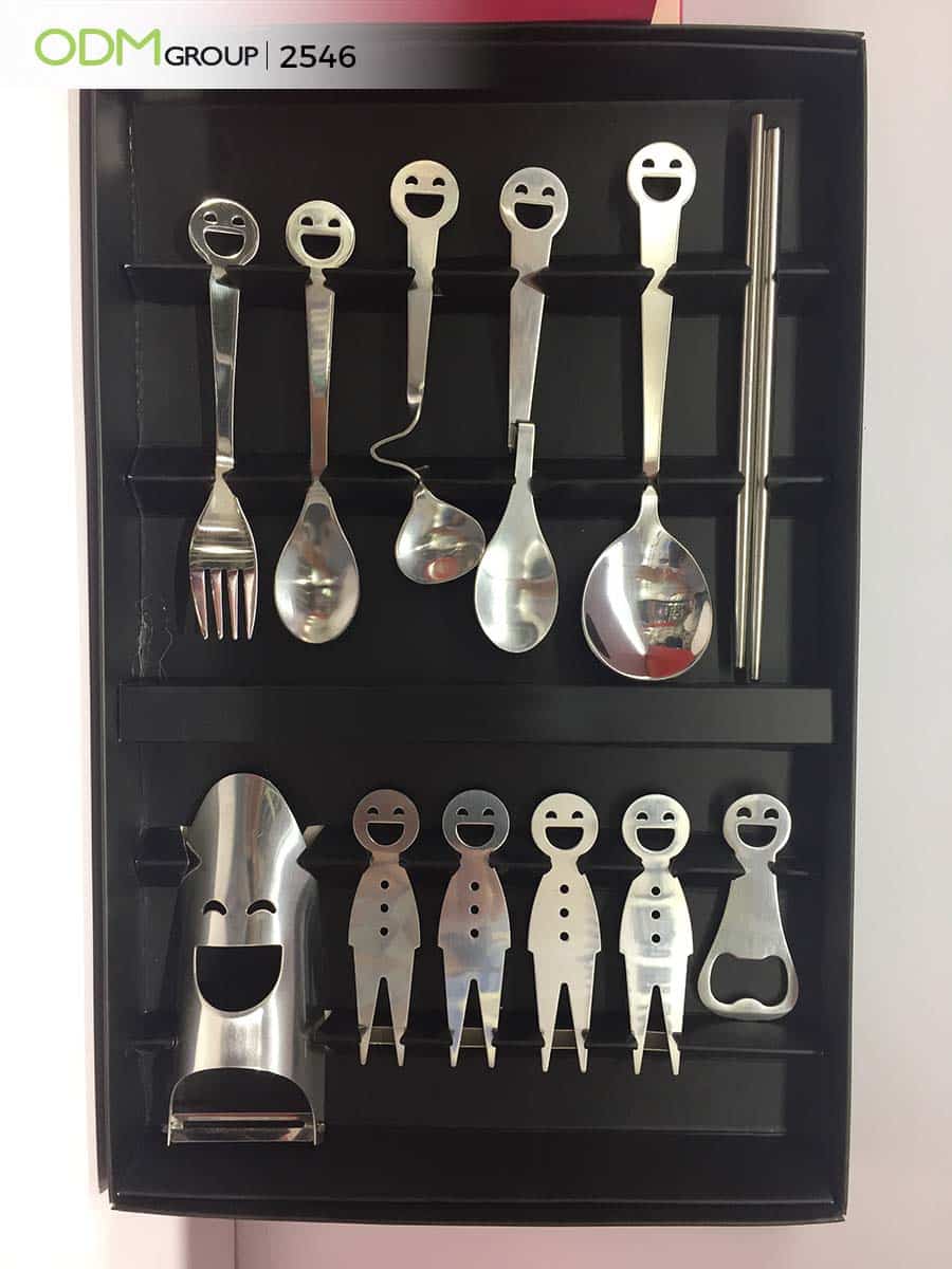 Quick Guide: Manufacturing Quirky Shape Promotional Cutlery Sets