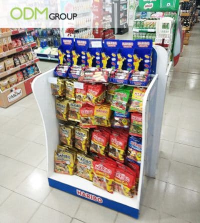 4 Reasons Why a Custom Floor Display Attracts Customers