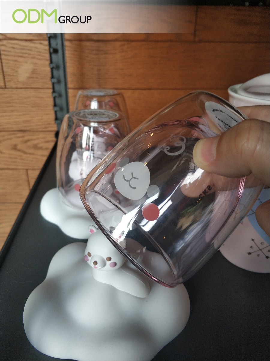 Keep Sales Hot! 5 Promotional Branded Merchandise for Coffee Shops