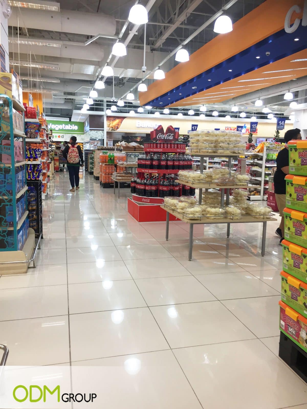 Coca Cola Unwraps the Benefits of a Bespoke Merchandising Display