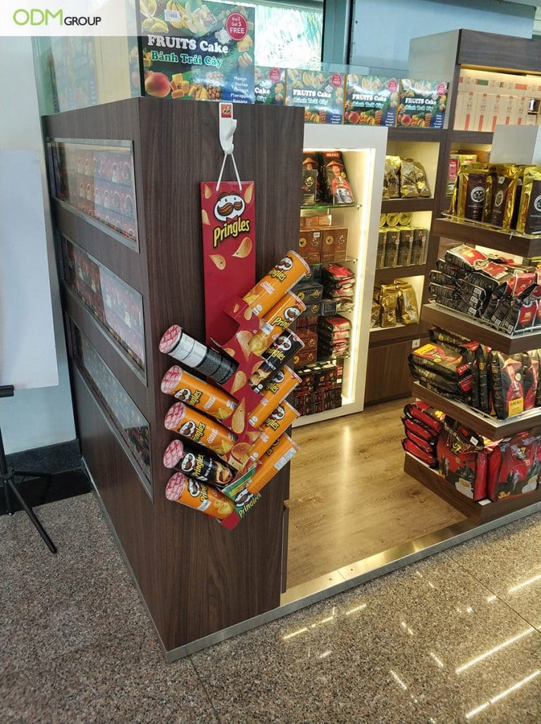 Pringles Branded Hangsell Display: Make Every Space a Retail Hotspot!