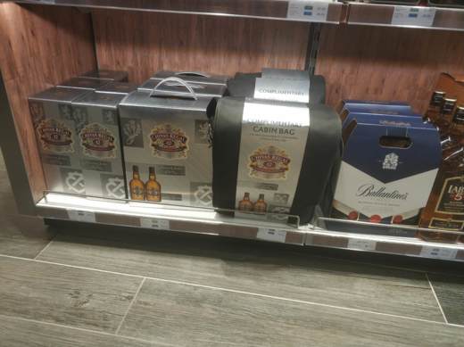 Tips to Build Customer Loyalty With Merchandise Incentives