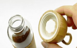 How to Find the Right Promotional Glass Water Bottle for your F&B Brand?